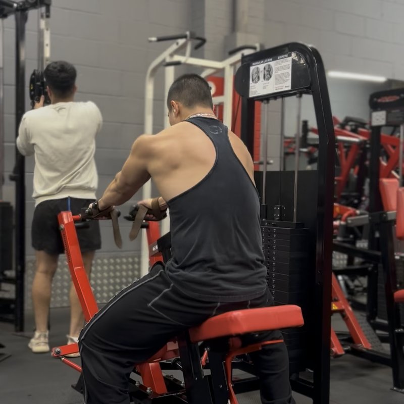 Wide-Grip Seated Row - Proper Form & Technique Guide | Gravitus